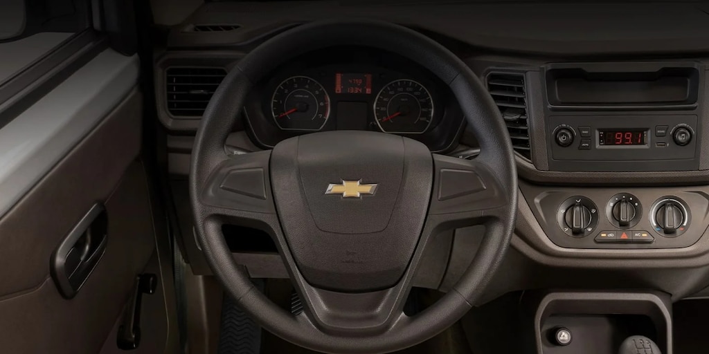 Chevrolet N400 Pasajeros | Van para Transporte Cómodo | Induauto